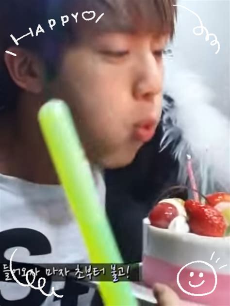 Bts Community Posts おはよう💖ジンくん🐹 今日はね。。。 私事なんだけど 私。。誕生日🎂なの😆 スルーして過ごそうと
