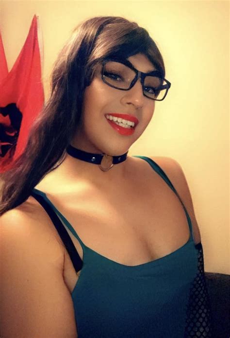 Latina Trans And Glasses Triple Threat 🥴🥰 Rstraighttosissy