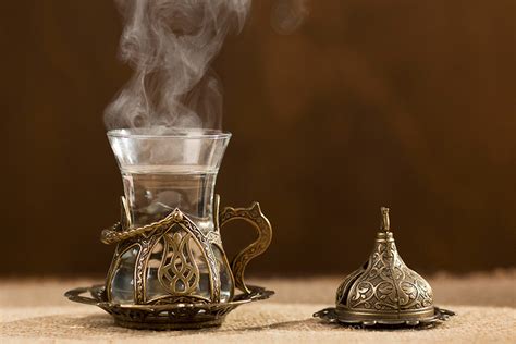 معرفی 10 دمنوش برای سرماخوردگی و رفع گلودرد، آبریزش بینی