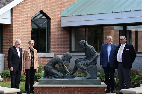 Kuyper Welcomes The Divine Servant Statue To Campus Kuyper College