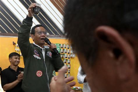 Mahfud Temui Jokowi Hari Ini Serahkan Surat Mundur Dari Menko