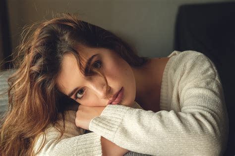 Wallpaper Model Brunette Brown Eyes Looking At Viewer Women Indoors Sweater 2048x1366