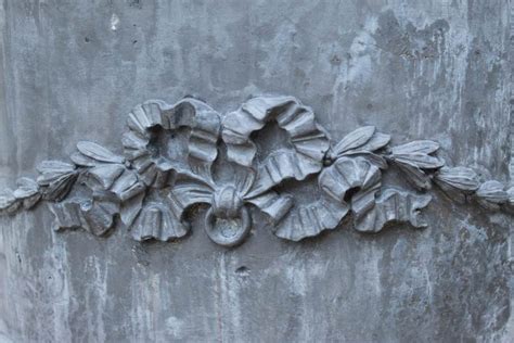 Ribbon Knot Heritage Lead Planters