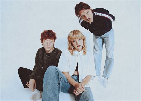 Qanda Mood Boreds ‘too Much Captures The Reckless Abandon Of Youth — The Luna Collective