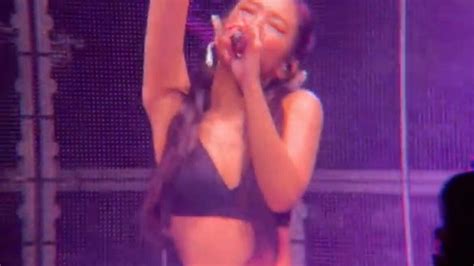 221212 JENNIE BLACKPINK CONCERT BORN PINK WORLD TOUR PARIS D 1