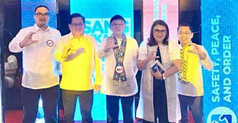 Dilg Honors Negros Occidental 18 Lgus For Sglg Awards