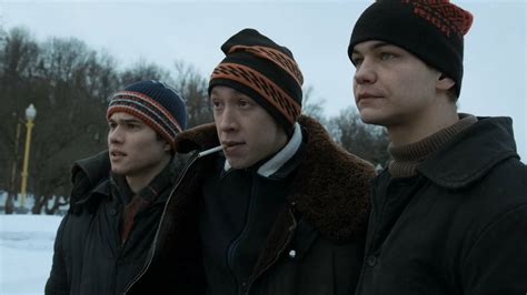 Фото Слово пацана Кровь на асфальте Скриншот сериала «Слово пацана Кровь на асфальте 2023