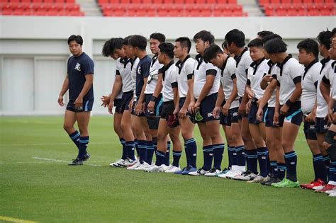 「四半世紀ぶりに聖地、花園ラグビー場のピッチへ」 大阪経済大学大樟会（同窓会）
