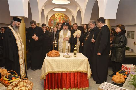 Dar Parastas Pentru Episcopul Nicolae Ivan Si Mitropolitul Bartolomeu