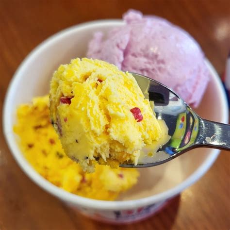 베스킨라빈스 이달의 맛 피카츄 And 체리쥬빌레 엄마는외계인 네이버 블로그