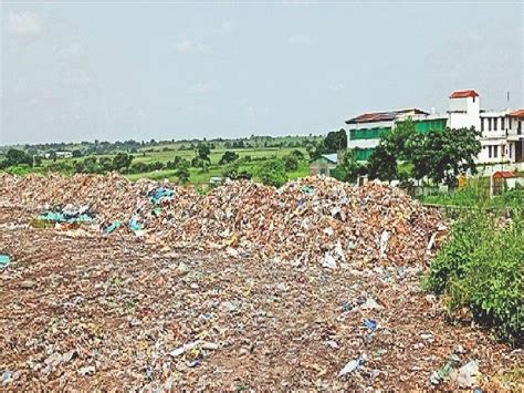 Ban On Single Use Plastic Ineffective Polythene Mountain In Trenching