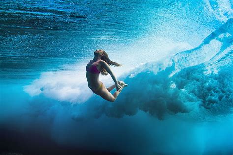 女性、 サーフィン、 海、 水中、 Hdデスクトップの壁紙 Wallpaperbetter