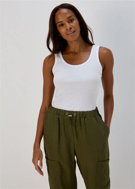 White Ribbed Jersey Scoop Neck Vest Matalan