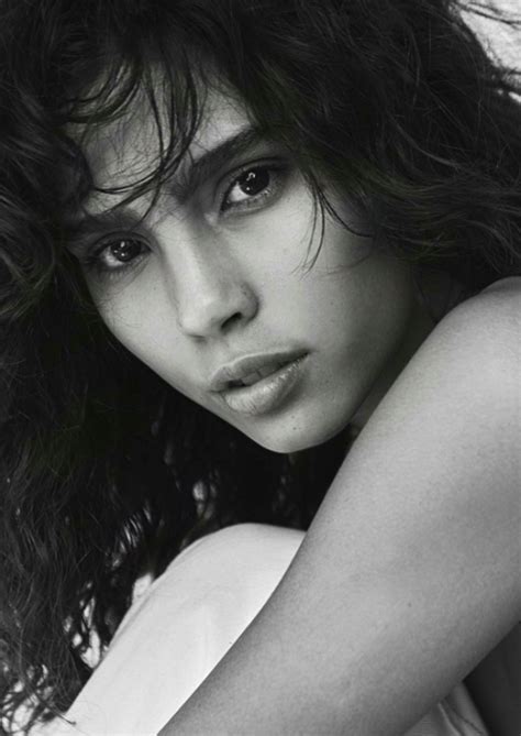Laís Leao Iconic Models