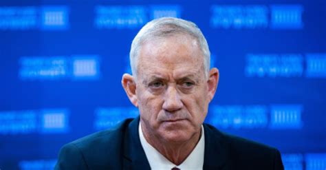 האופוזיציה נגד גנץ שר הביטחון הכושל מפקיר את ביטחון אזרחי ישראל
