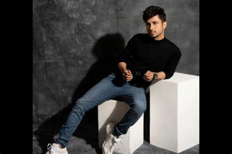 Amol Parashar Opens Up On Shooting With Sara Ali Khan The Statesman