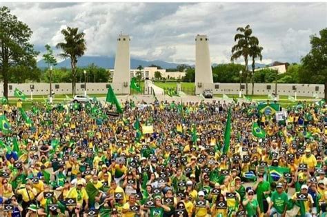 Manifestantes Protestam Pelo País Contra Eleição De Lula