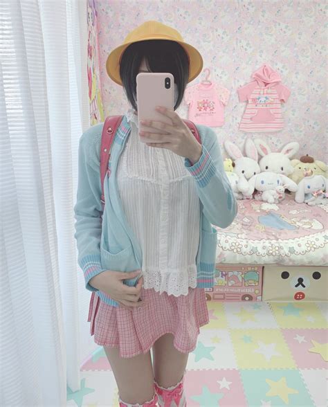 御伽樒 裏垢エロ自撮りまとめ！21歳くびれ巨乳裏垢女子のツイッターがエロすぎる 肉感美ガール