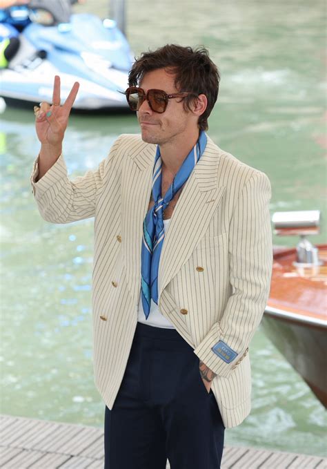 HL Daily On Twitter RT HLDHQs Harry Arriving In Venice For The