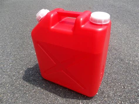 楽天市場20L ポリ缶 赤 ノズル無し水缶 防災 災害 貯水 レジャー ポリ容器 ポリタンク