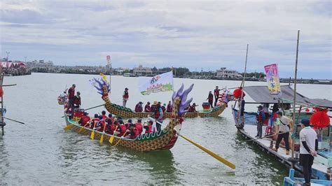嘉縣龍舟賽遇大風浪 船隻刺激「龍甩尾」人潮擠爆大啖海味 生活 中時