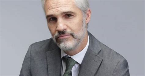 Juan Pablo Medina Habla De Su Vida Tras Perder Una Pierna Y Posa Con Su