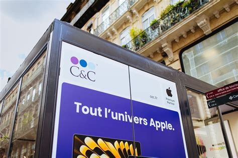 Apple Pop Up Shop Toulouse Viewbox