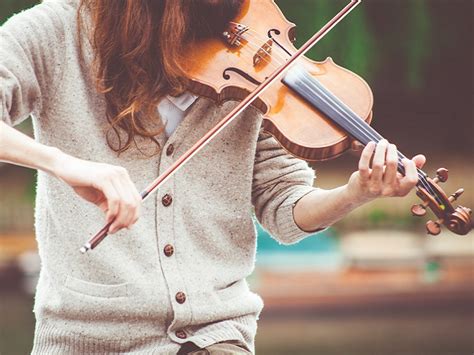 Contoh Alat Musik Gesek Tradisional Dan Modern Beserta Penjelasannya