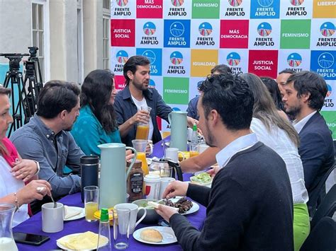 Frente Amplio Lanza Campaña Para Crear Su Partido único Tendencias