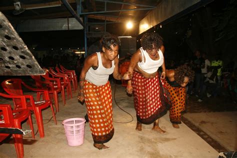 Fundi Wa Kombo Bongo Tambalale Khanga Moja Style