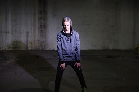 Fullscreen Page Jonathan Englander