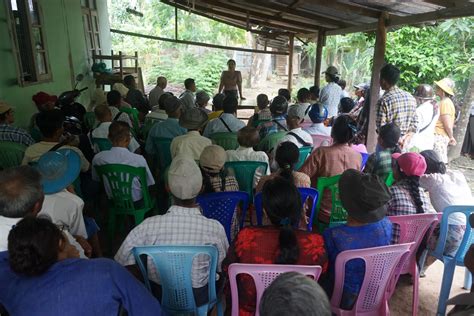 နတ်တလင်းမြို့နယ် မြန်မာ့လယ်ယာဖွံ့ဖြိုးရေးဘဏ်မှ တောင်သူများအား