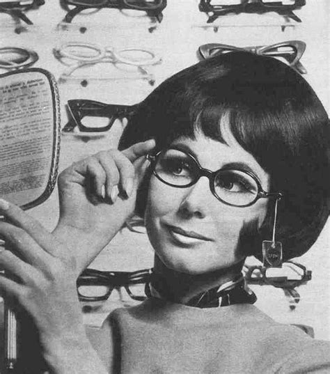 Pin By Linda Weldon On Vintage Women Vintage Eyewear Vintage