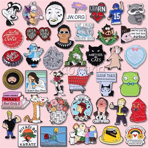 Estilos Carta De Desenho Animado Textos Esmalte Alfinetes Broches Anime Filme Broche De