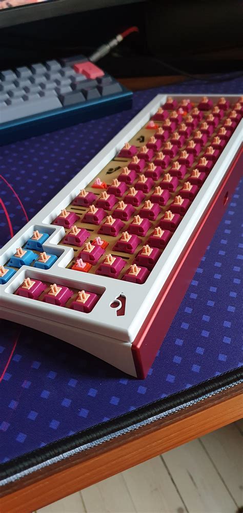 Naked Chimera R CustomKeyboards