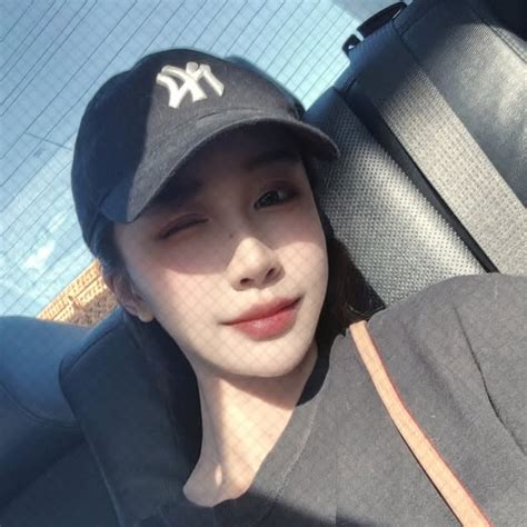 YUYU Chenyu 10 On Threads