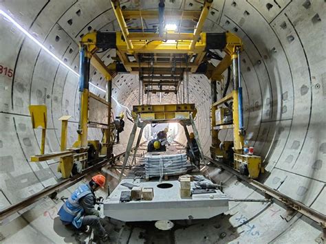 苏州轨道交通8号线实现全线轨通施工西区段云川