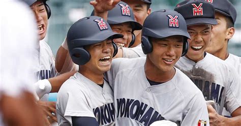 甲子園にニューヒーロー 史上初1年生サヨナラ弾 横浜・緒方「人生で一番いい当たり」 サンスポ