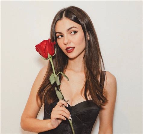 Hottest Celebs 💝🥰 On Twitter Rt Beautifulcelebz Victoria Justice 😍