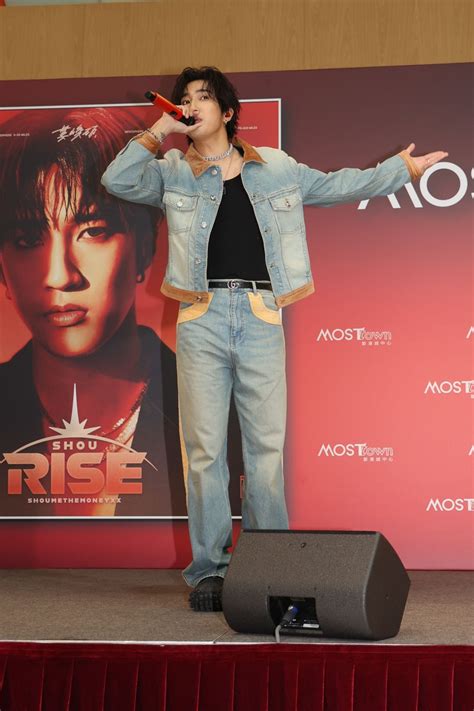 婁峻碩有「好香地」tyson Yoshi教講廣東話 6月開show唔敢唱廣東歌 星島日報
