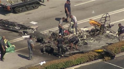Pilot Killed In Fiery Banner Plane Crash In Hollywood Identified Nbc