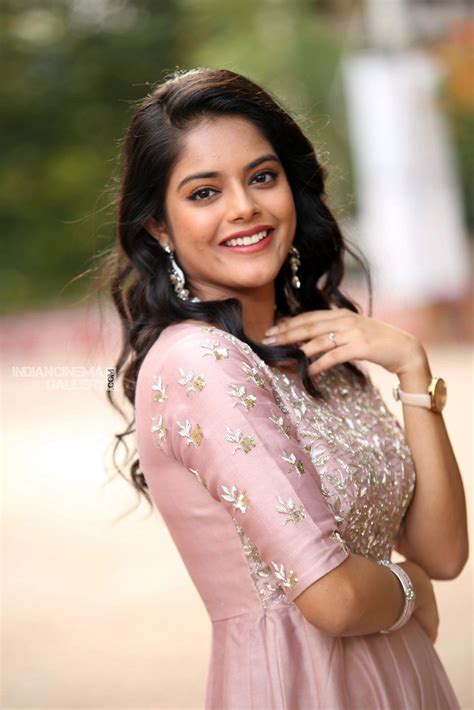 Riddhi Kumar Actress Photos Stills Gallery