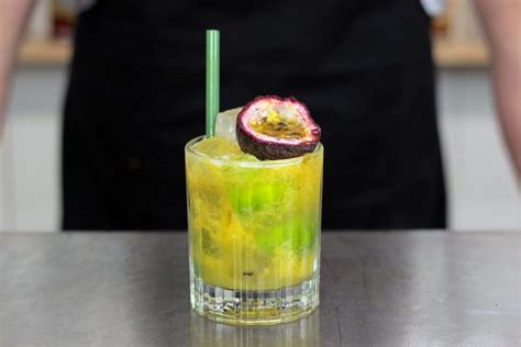 12 Top Passionfruit Vodka Cocktails Outside The Wine Box