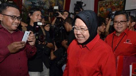 MENGEJUTKAN Sekjen PDIP Beberkan Fakta Istana Negara Sedang Tidak