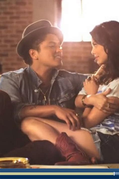 Bruno Mars Just The Way You Are Watch Youtube Music Videos