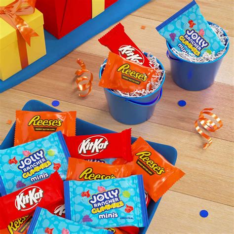 Jolly Rancher Kit Kat And Reeses Assorted Flavored Snack Size Candy