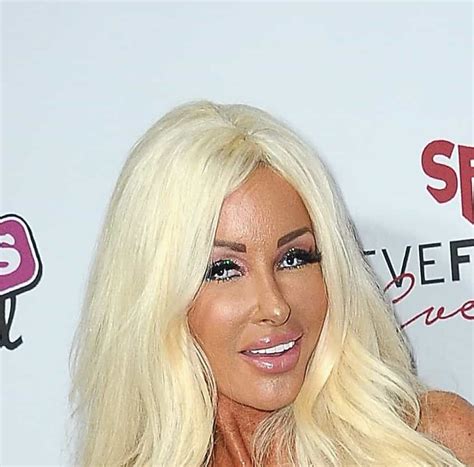 Humans Who Look Like Dolls