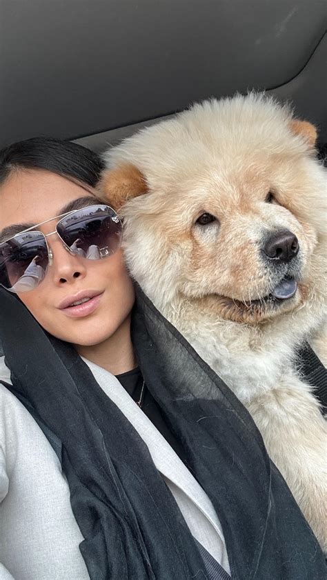 Parisahdd ‎🥀🖤💔 ولنتاین ولنتاين غمگین کلیپ غمگین دلشکسته عشقِ عشق ️ دلتنگی‎ Instagram