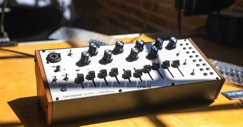 Moog Spectravox Semi Modular Analog Vocoder And Spectral Synth