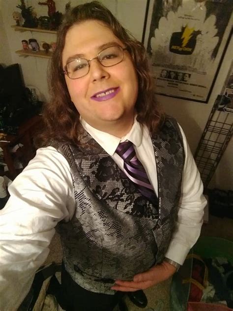 What I Learned From Coming Out As Androgynous The Awkward Agents Archive